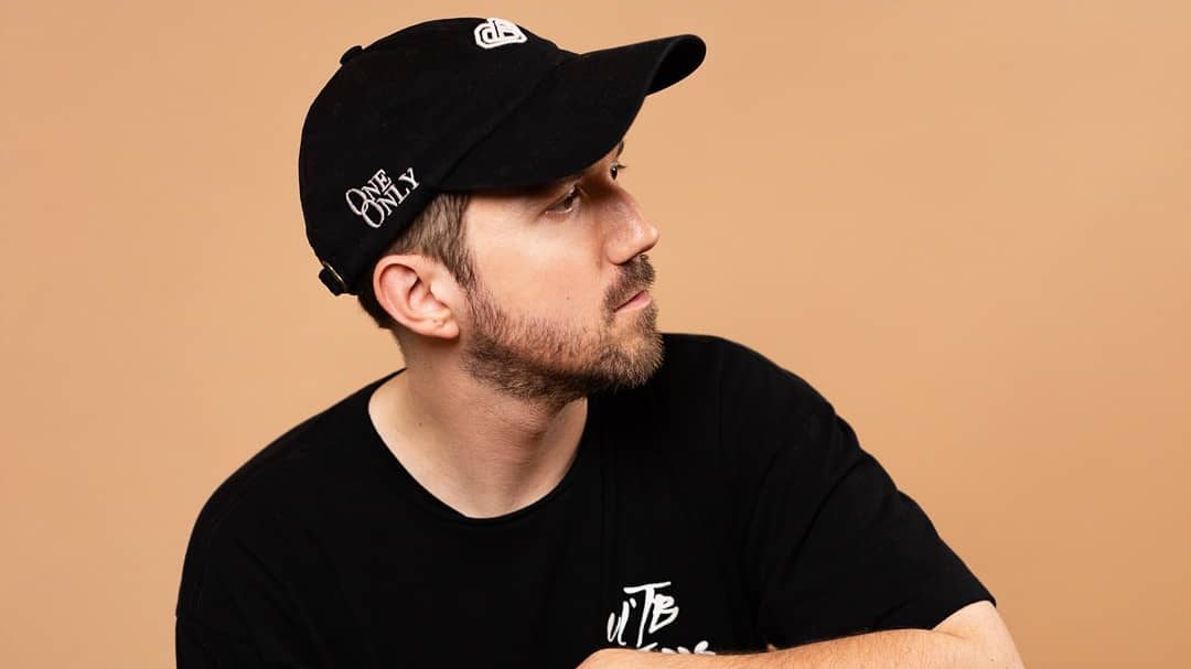 Jay Scøtt a décroché un contrat de disques chez 117 Records - HHQC