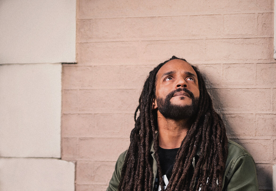 Une boîte québécoise lance le nouveau single de Blacko - HHQC